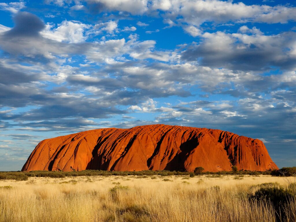 Unveiling Uluru: Ignite Your Wanderlust with the Captivating History ...